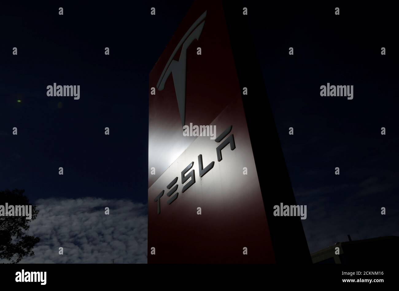 Electric car sydney hi-res stock photography and images - Alamy