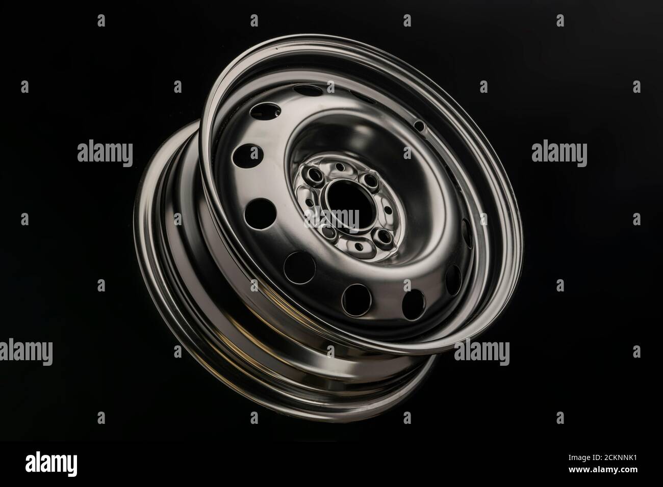 Steel wheel rim hi-res stock photography and images - Alamy