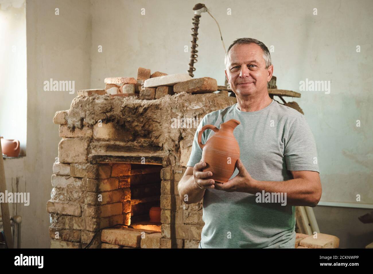 Kiln stands hi-res stock photography and images - Alamy