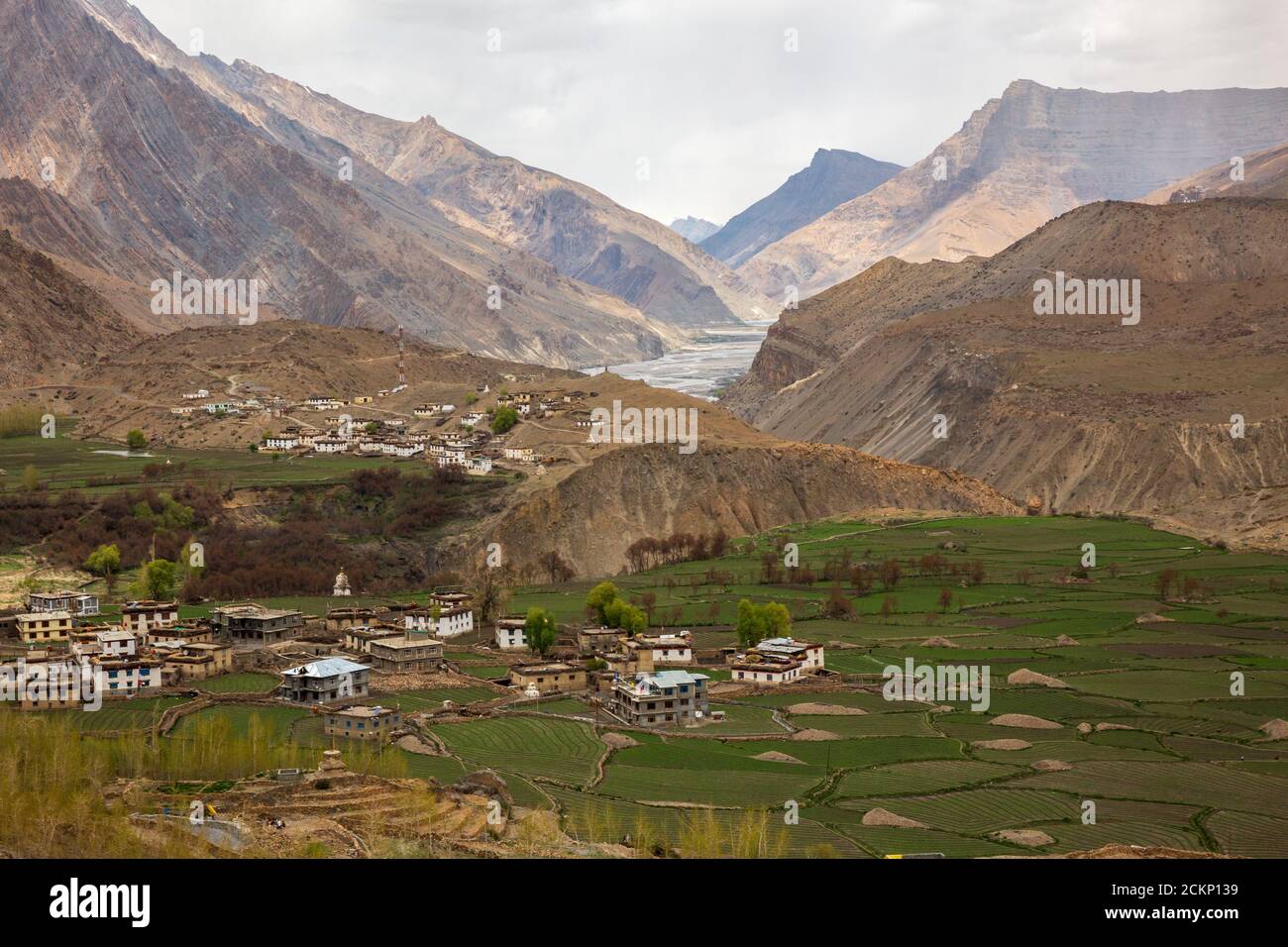 High altitude village hi-res stock photography and images - Alamy