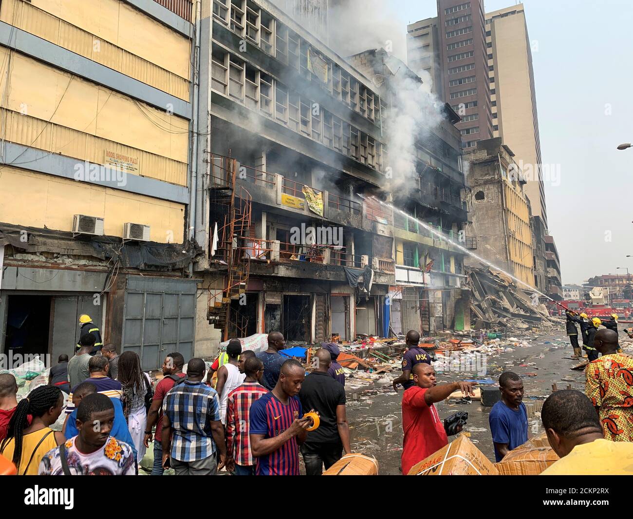 Crowd accident hi-res stock photography and images - Alamy