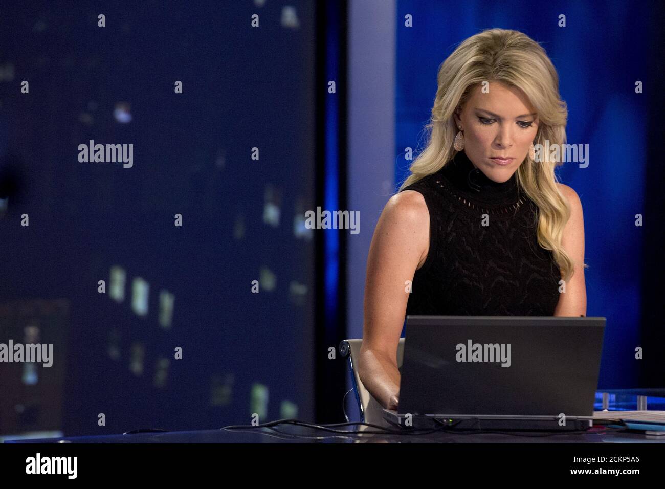 Fox news anchor hi-res stock photography and images - Alamy