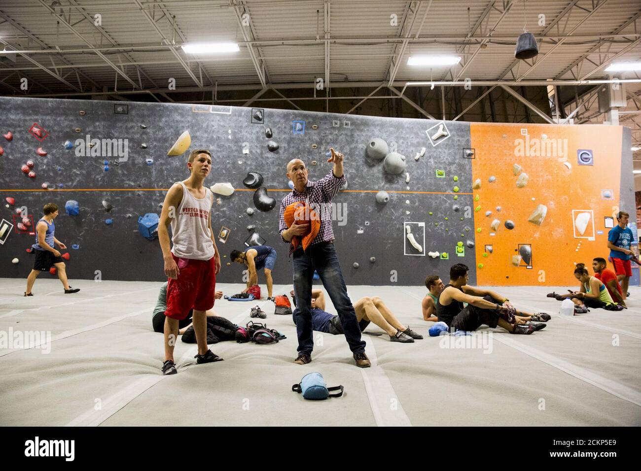 Traction match hi-res stock photography and images - Alamy