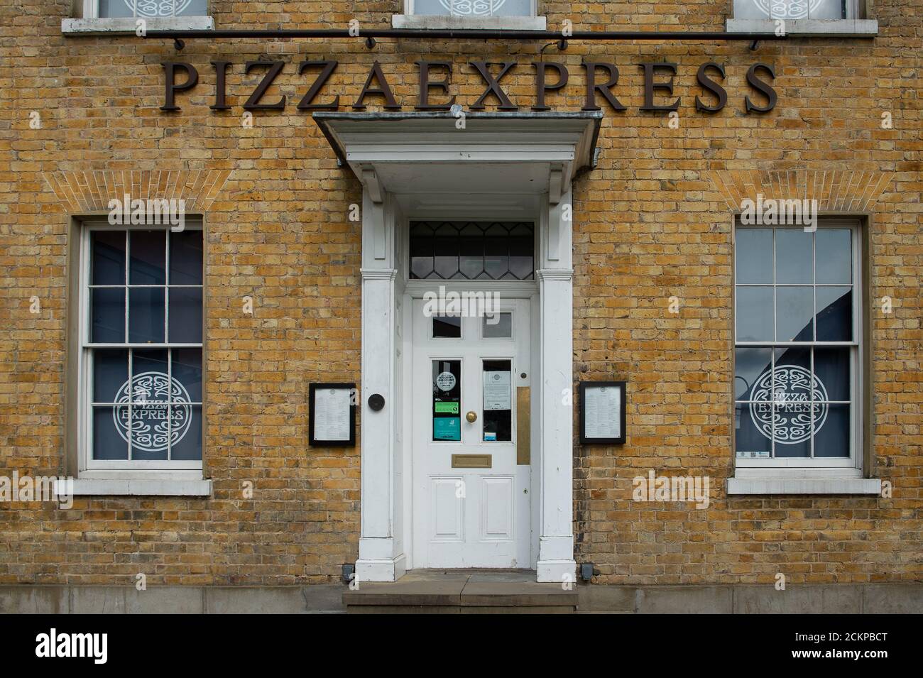 Permanently closed cinema hi-res stock photography and images - Alamy