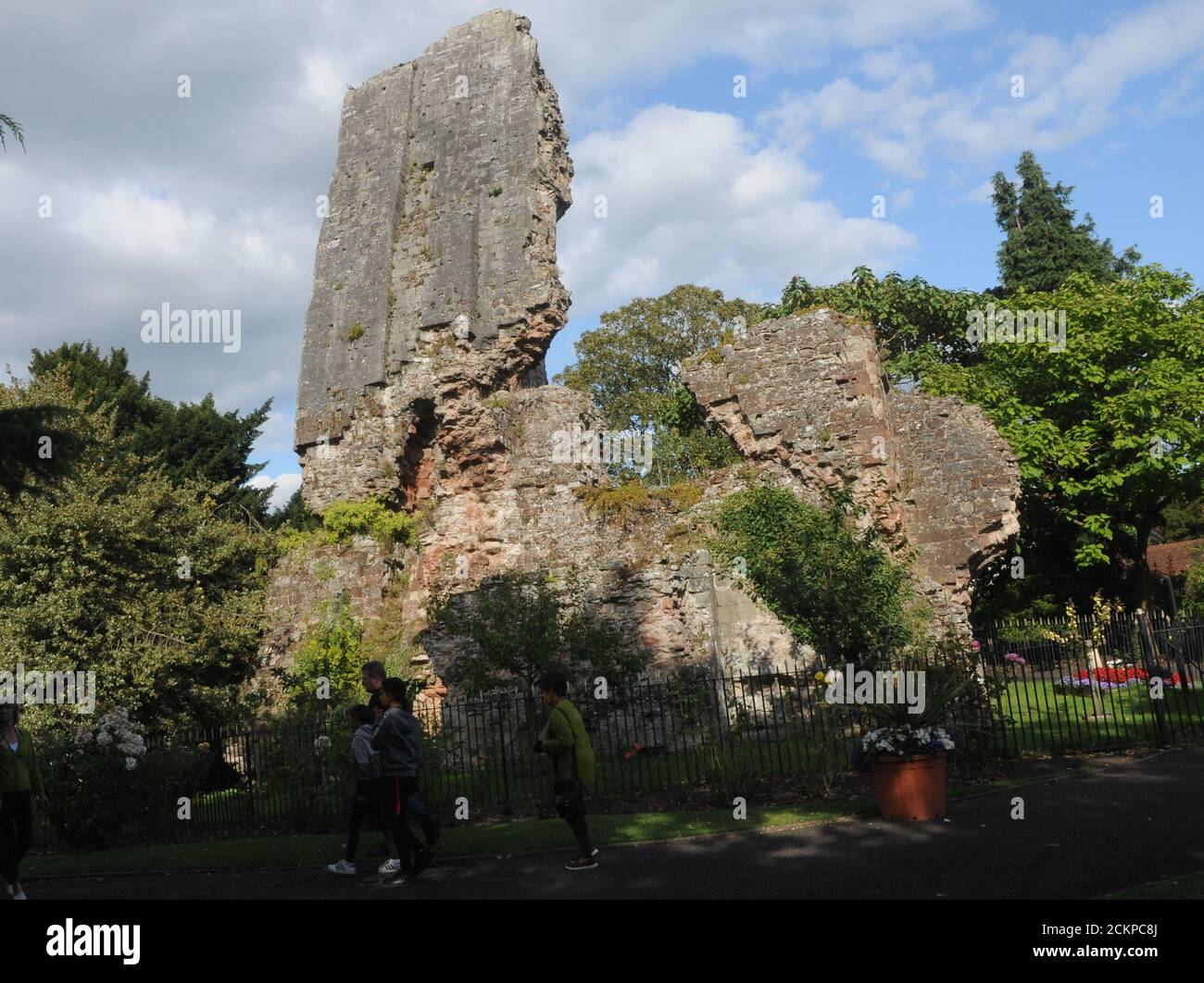 12th century castle hi-res stock photography and images - Alamy