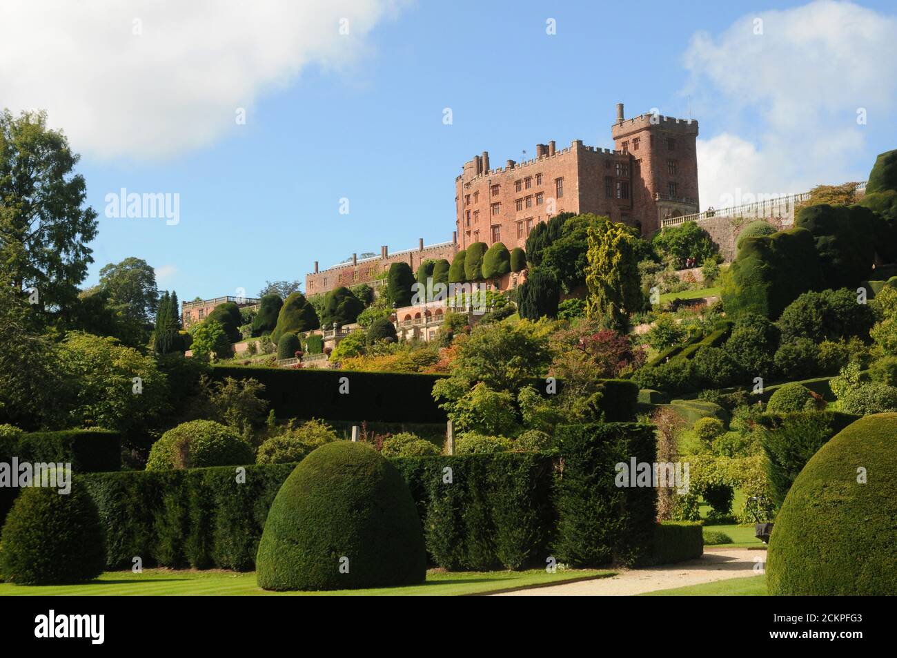 Earl of powis castle hi-res stock photography and images - Alamy