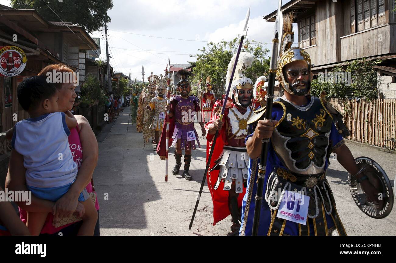 Philippines marinduque island moriones mask hi-res stock photography ...