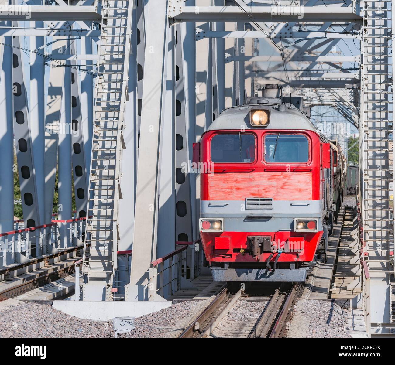 Train moves railway bridge hi-res stock photography and images - Alamy