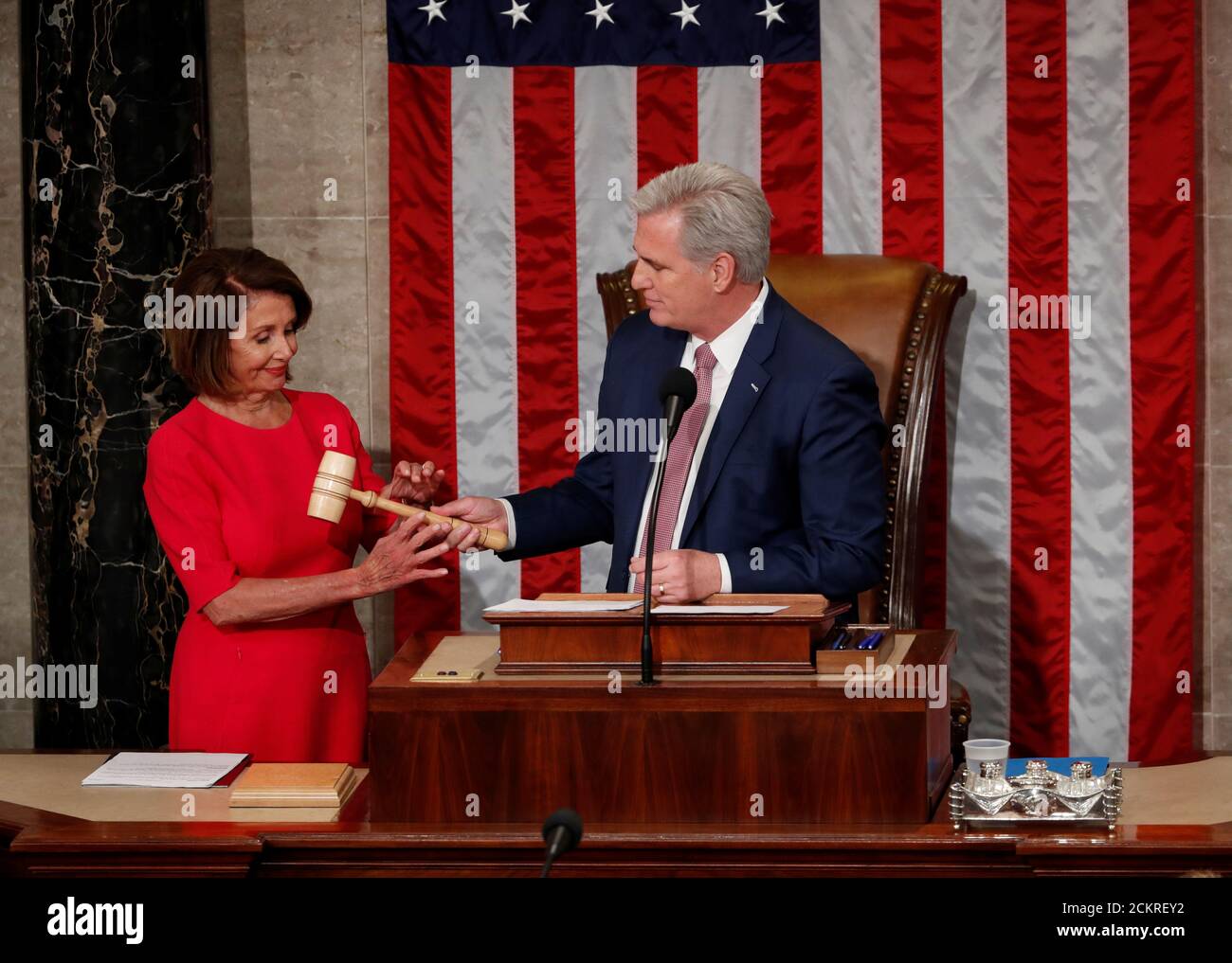 Kevin mccarthy gavel hi-res stock photography and images - Alamy