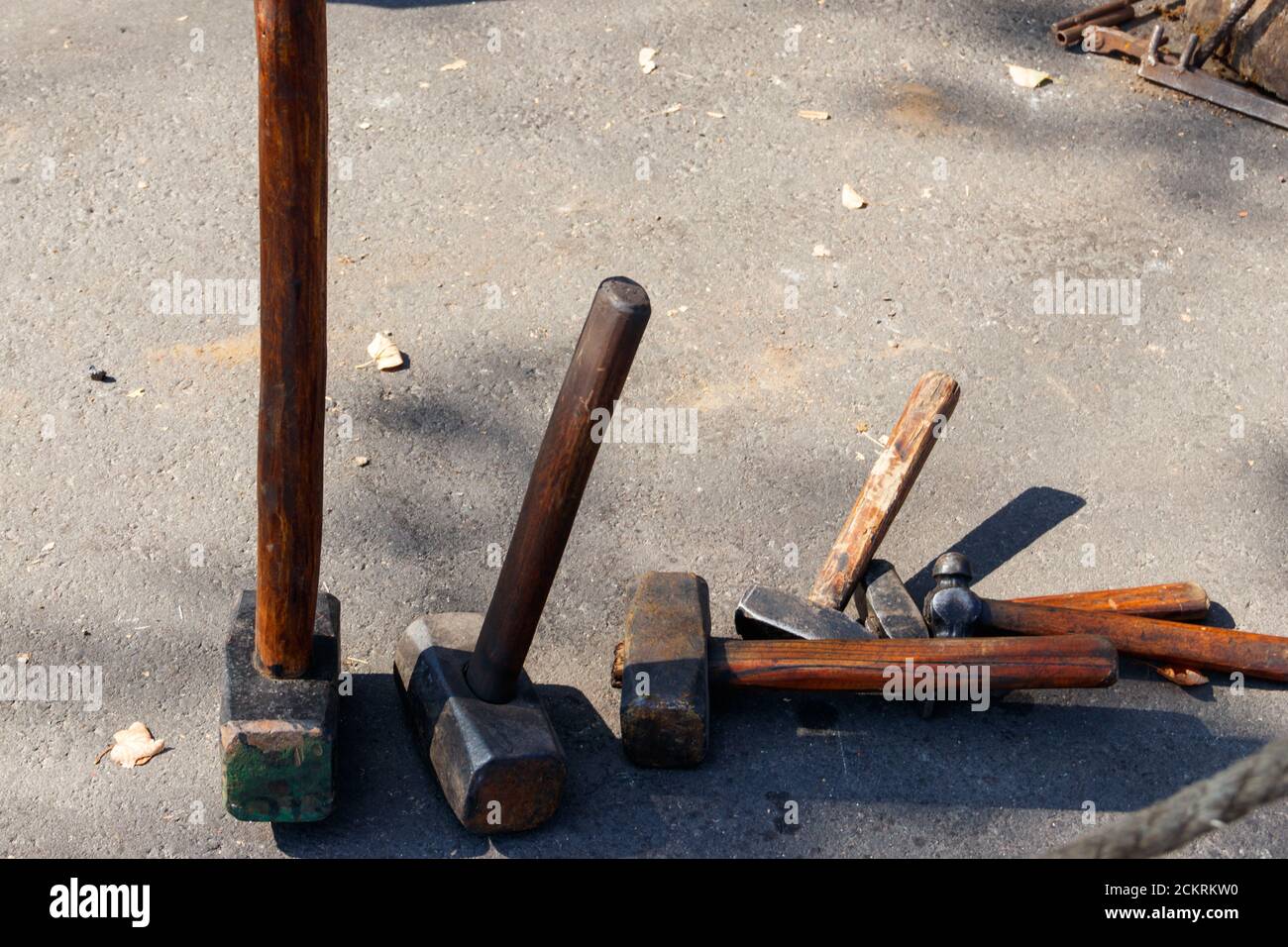 Set of hammers hi-res stock photography and images - Alamy