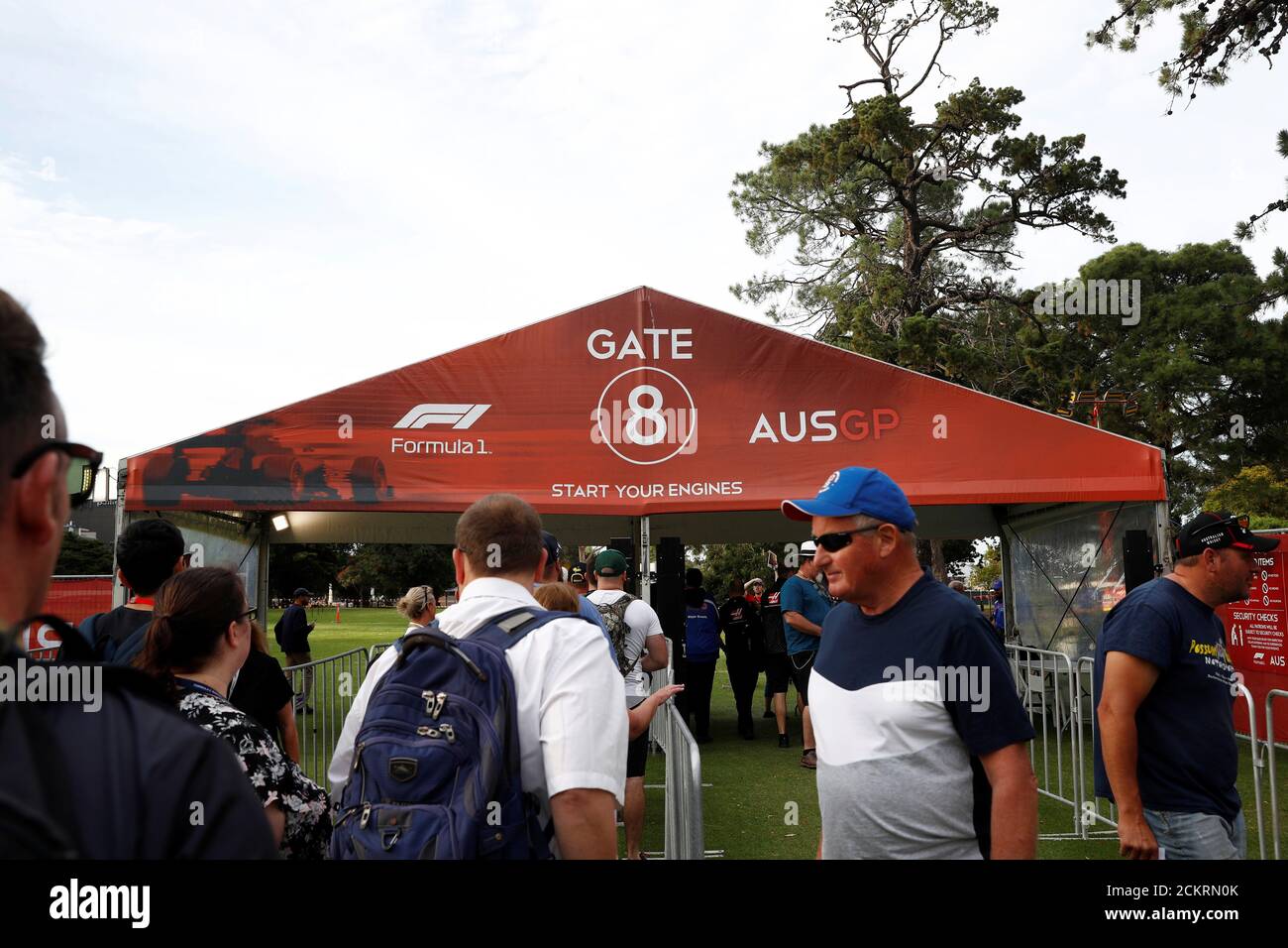 Australian grand prix fans hi-res stock photography and images - Alamy