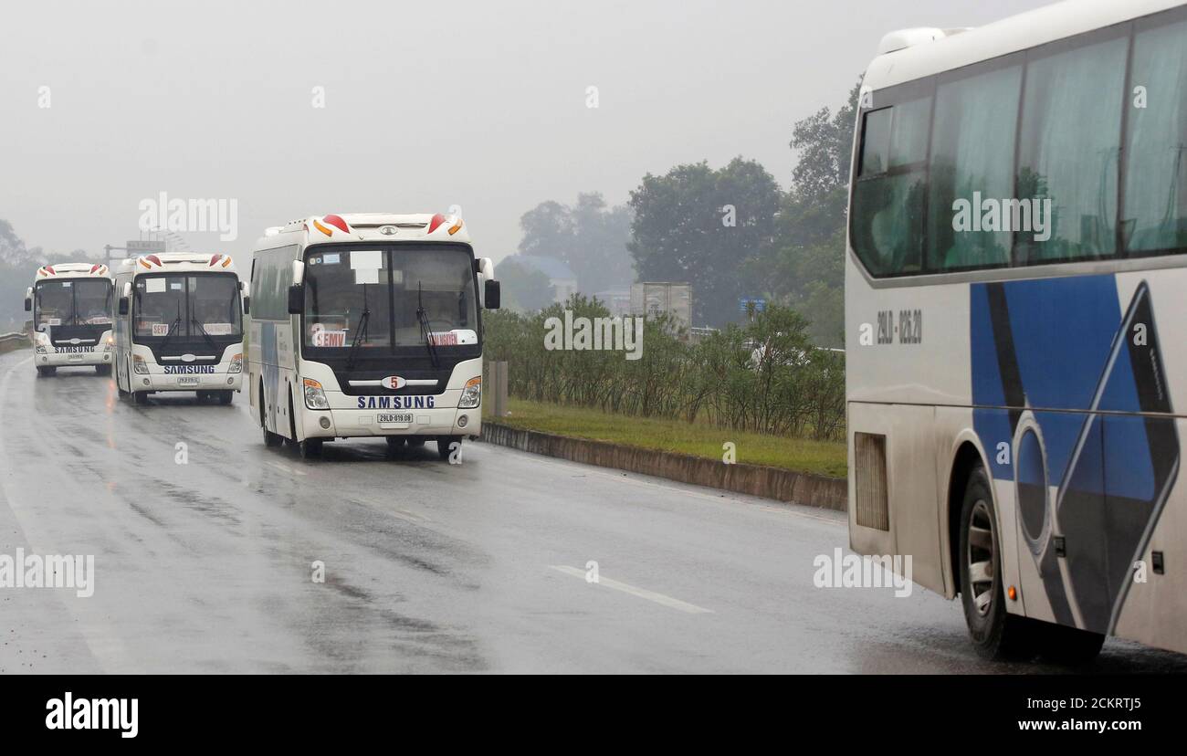 Samsung Buses High Resolution Stock Photography and Images - Alamy
