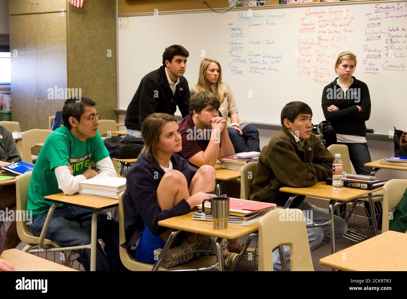 Tv in classroom hi-res stock photography and images - Alamy