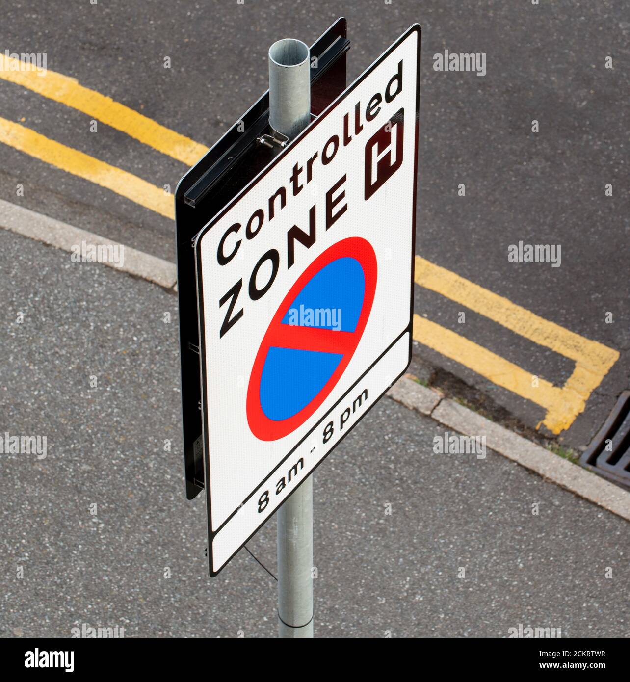 Controlled parking zone hi-res stock photography and images - Alamy