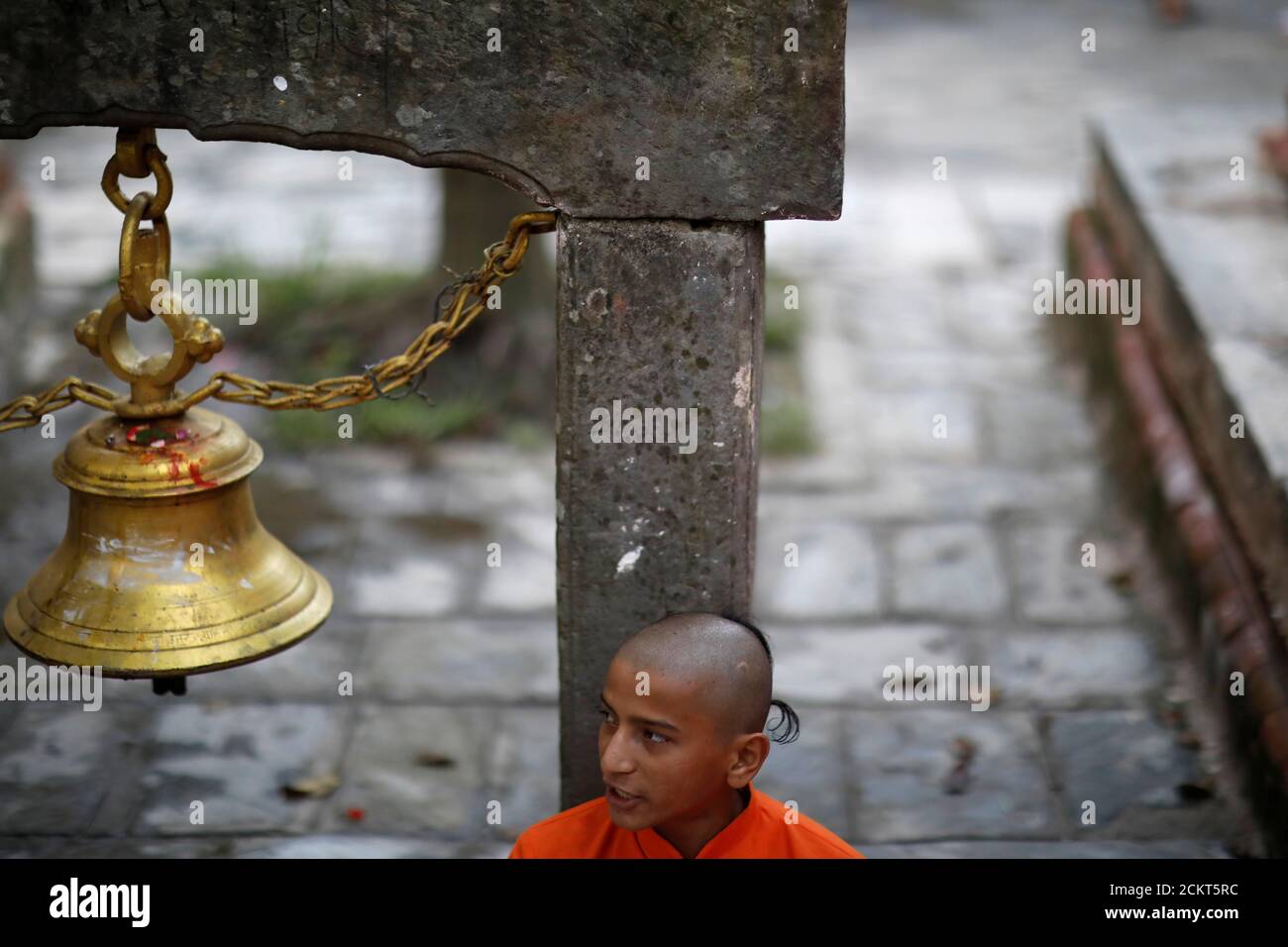 Holy threads hi-res stock photography and images - Alamy