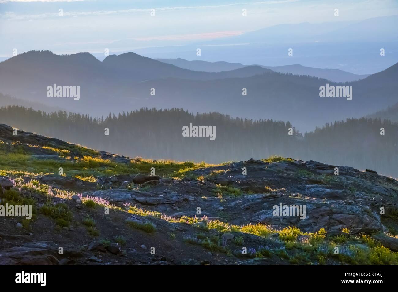 Valleys and ridges hi-res stock photography and images - Alamy