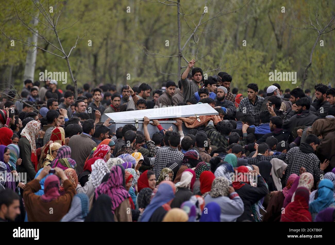 Malla india hi-res stock photography and images - Alamy