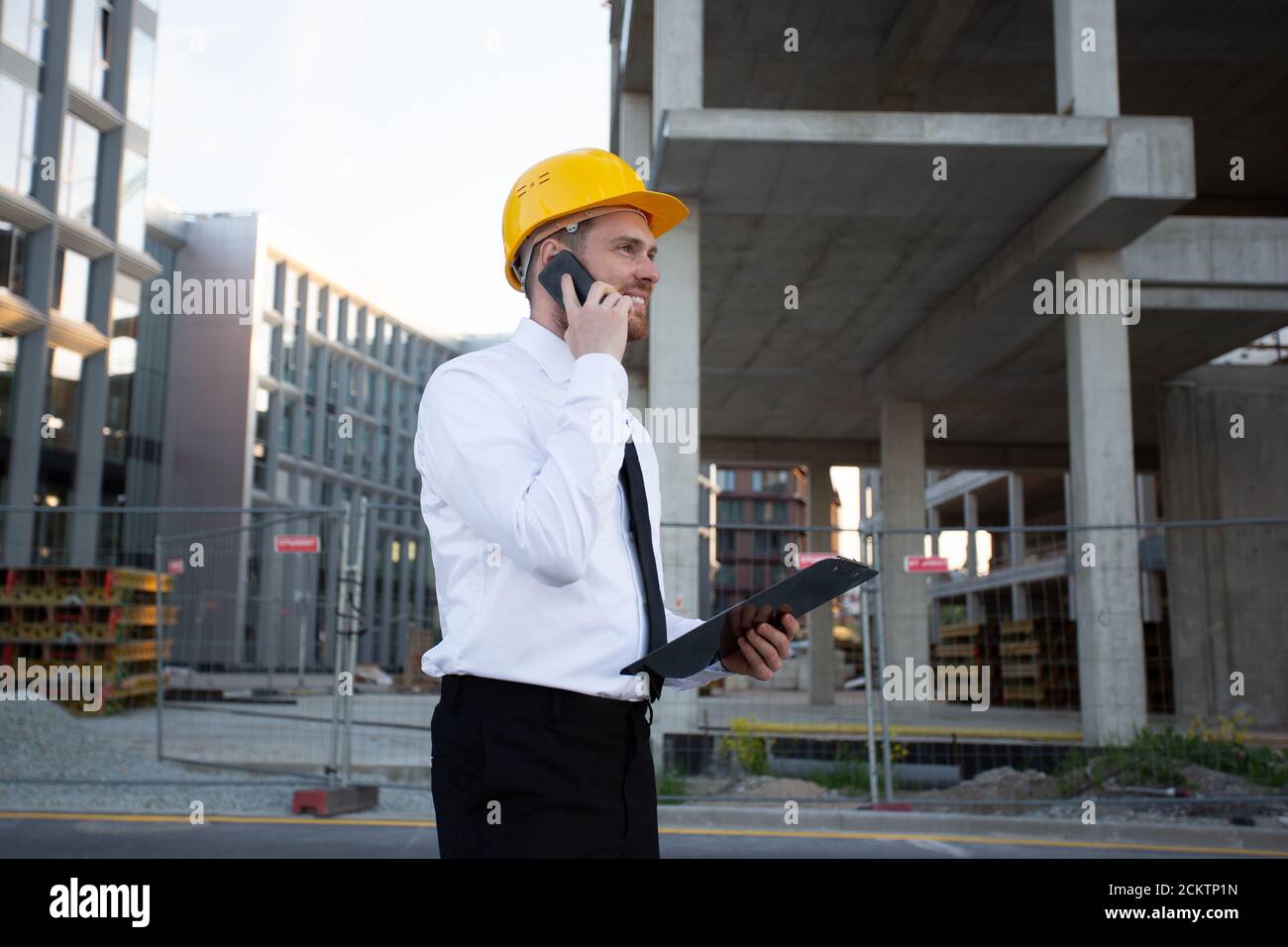 Professional architect architects clipboard hi-res stock photography ...
