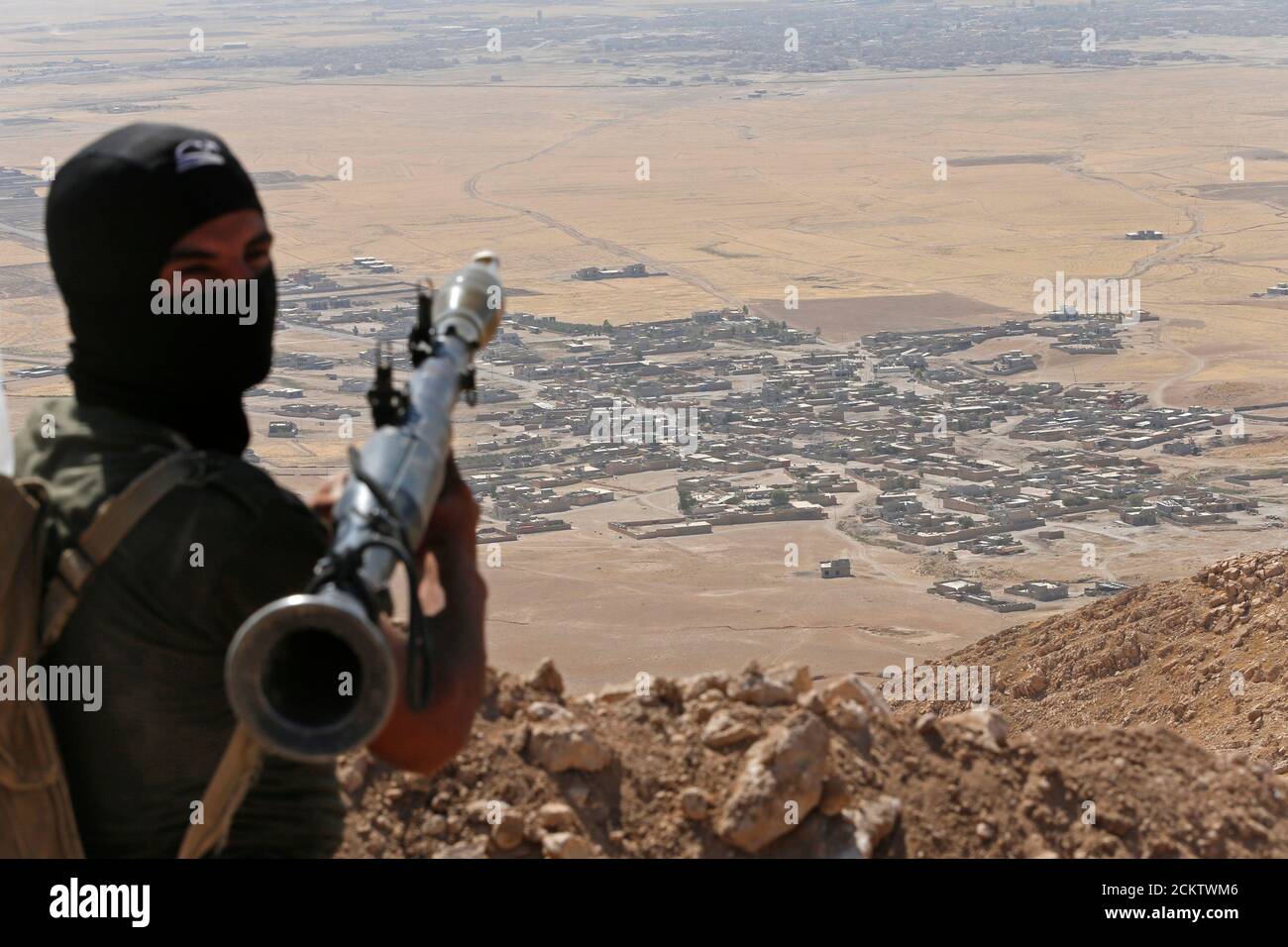 Elevated position hill top village hi-res stock photography and images ...