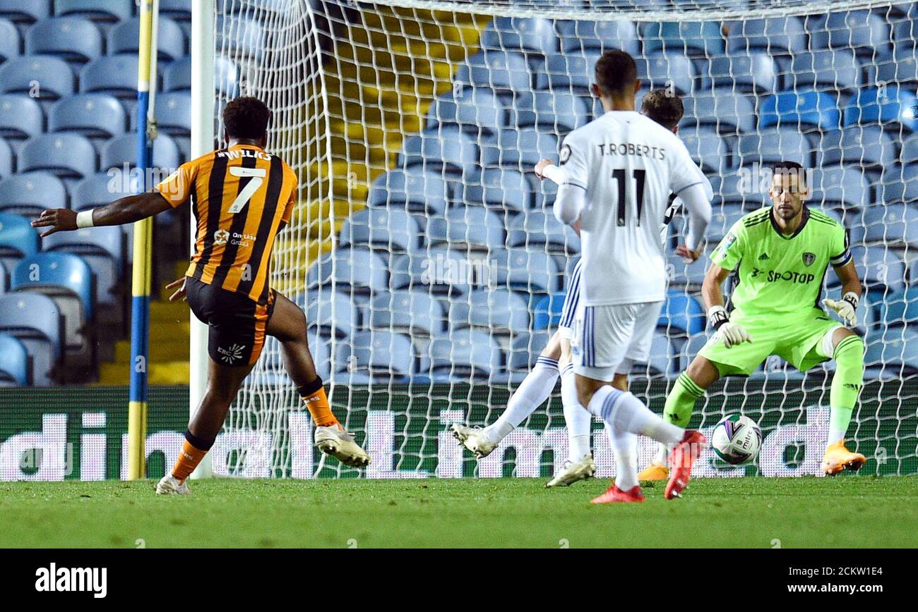 Hull citys mallik wilks scores hi-res stock photography and images - Alamy