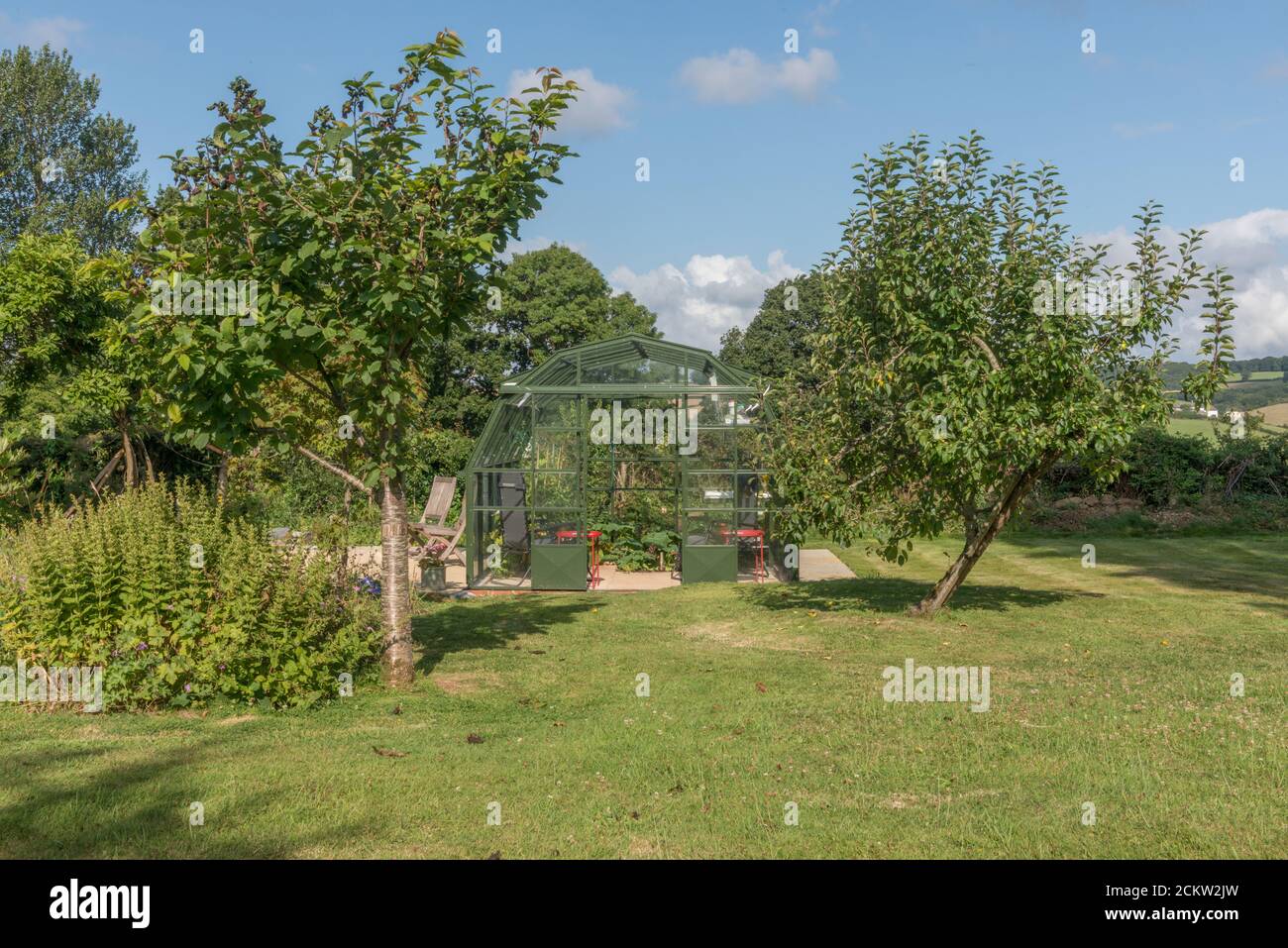 Portfolio Jonathan ward, garden Structure Stock Photo - Alamy