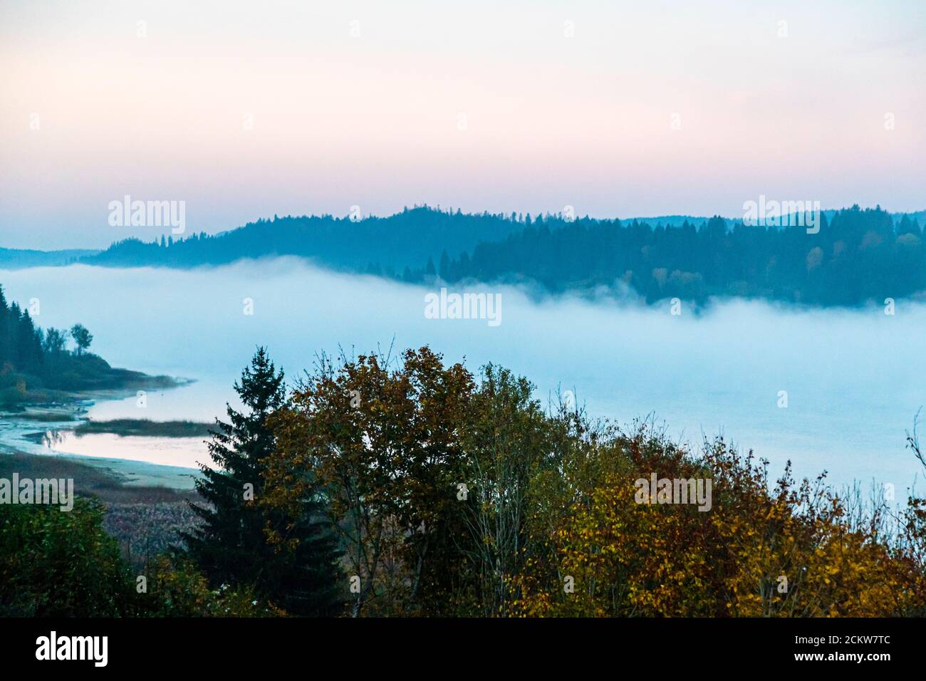 Saint point lac hi-res stock photography and images - Alamy