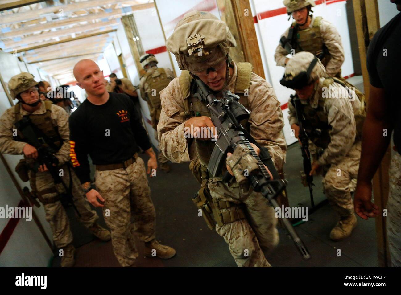 Marine Corps Team Building High Resolution Stock Photography and Images ...