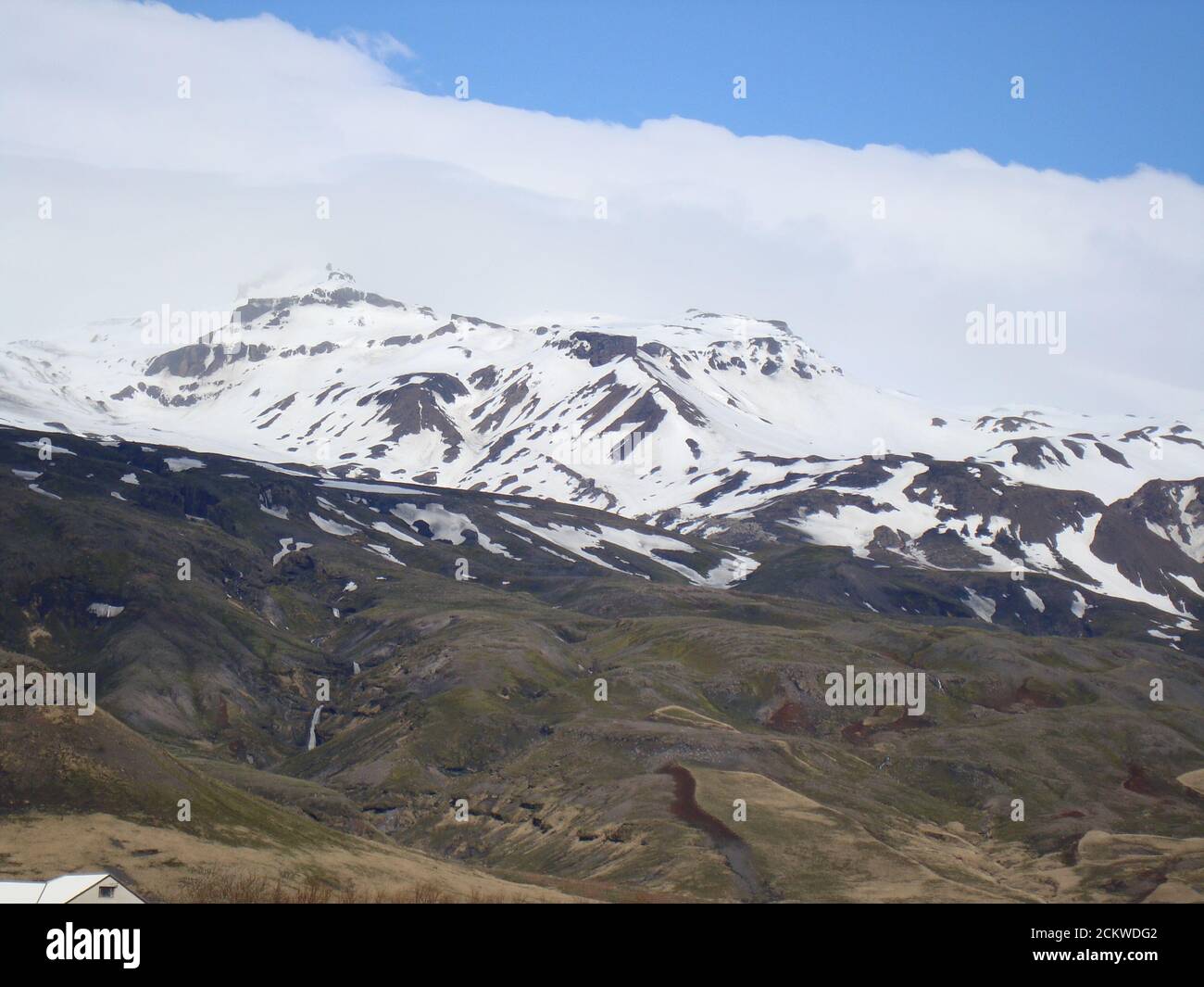 Eyjafjallajökull volcano covered in snow Stock Photo - Alamy