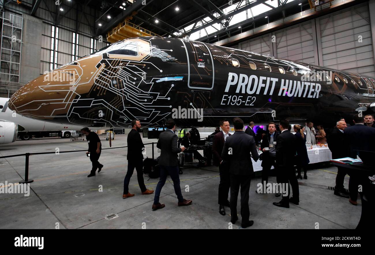 Demonstration Model High Resolution Stock Photography and Images - Alamy