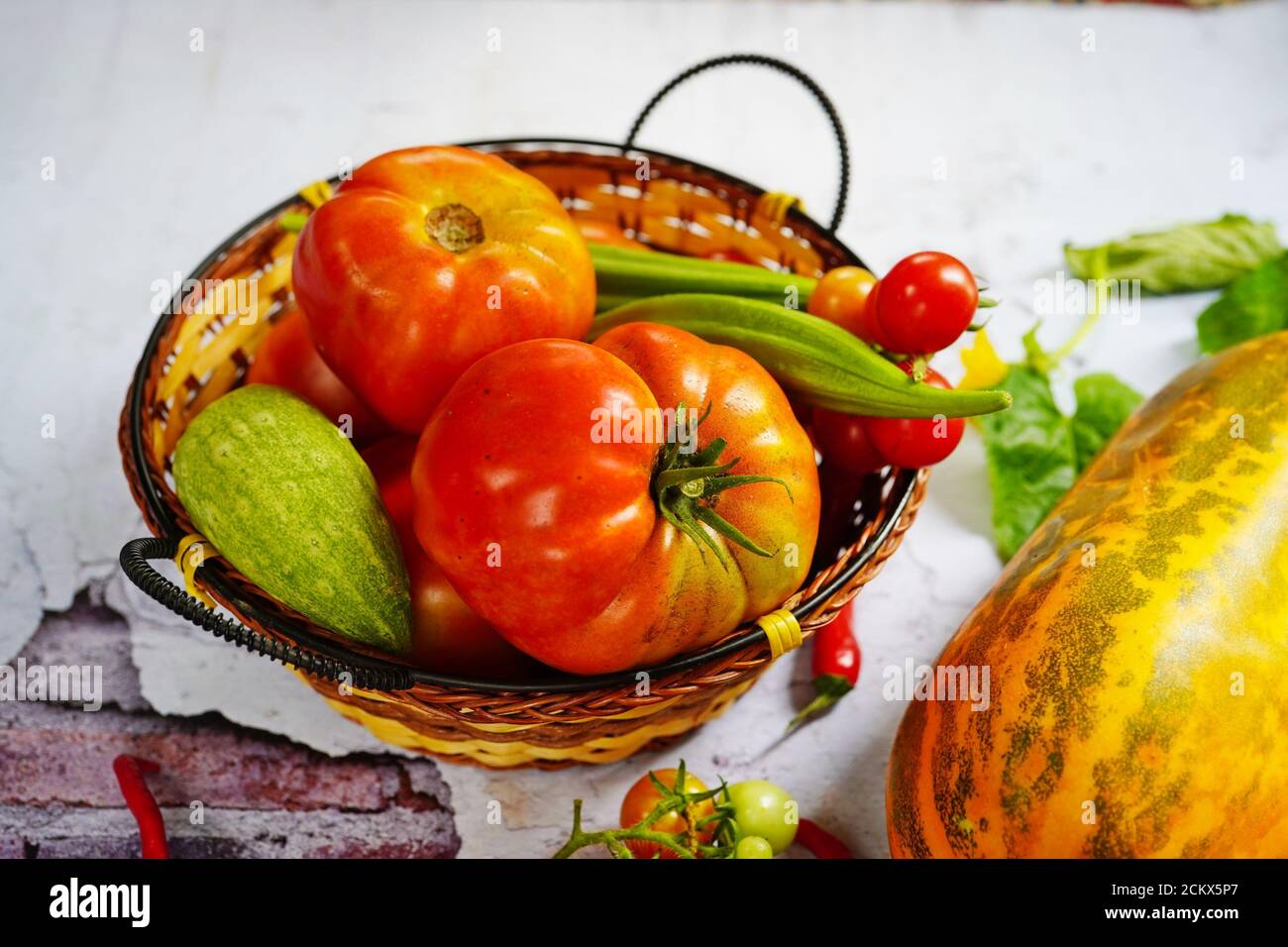 Greenhouse vegetables overhead hi-res stock photography and images - Alamy
