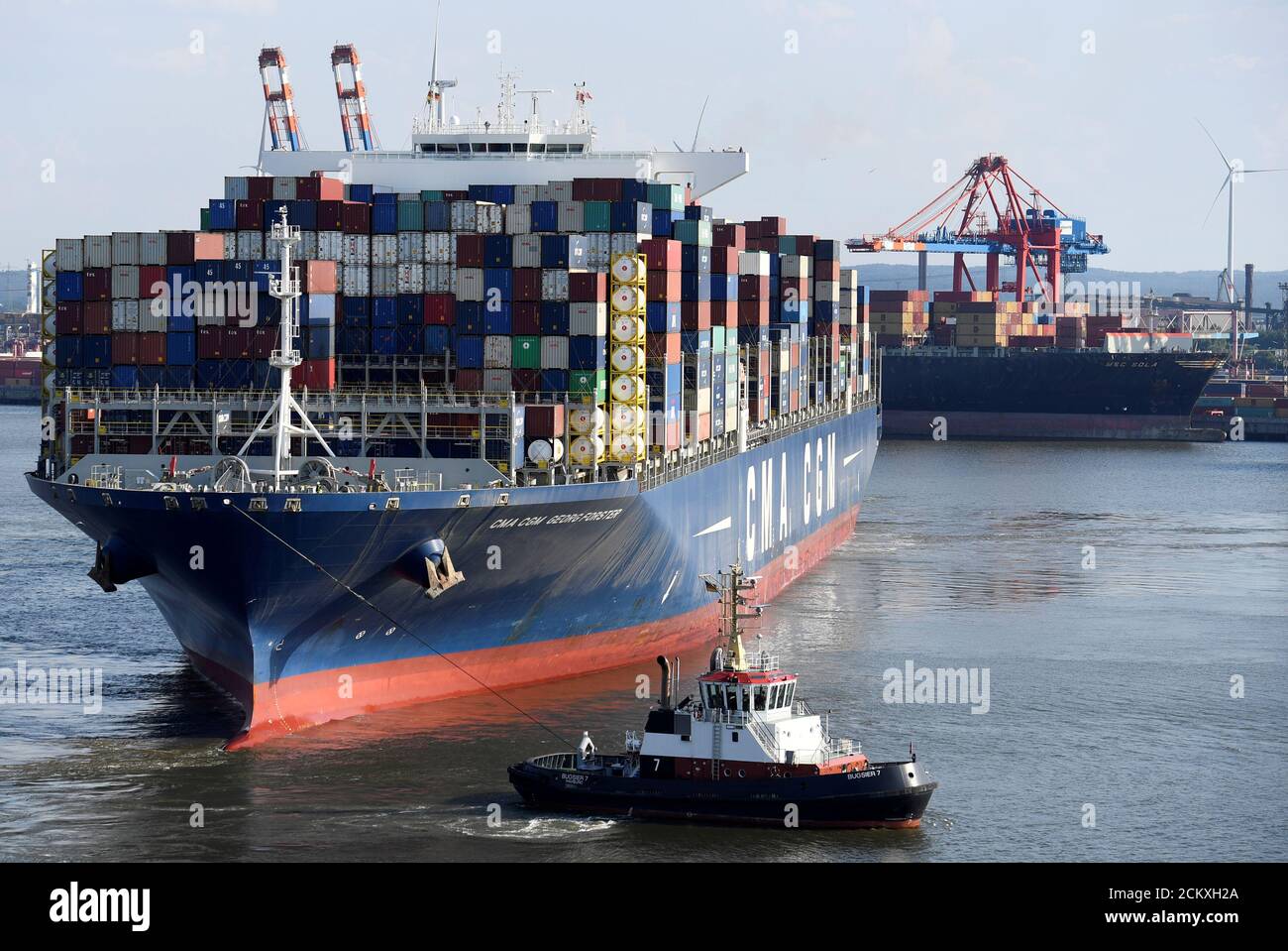 Cma cgm georg forster hi-res stock photography and images - Alamy