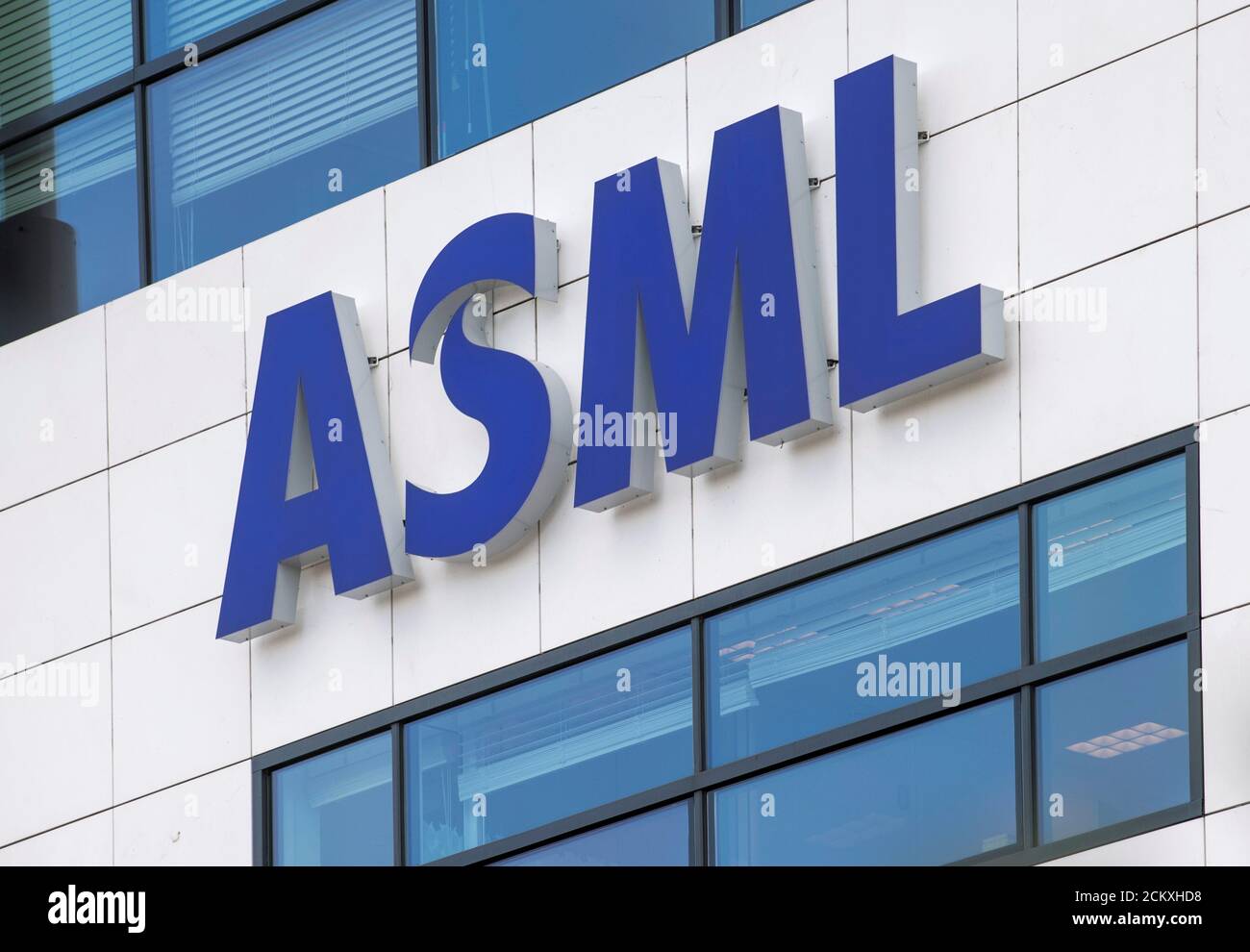 Logo asml hi-res stock photography and images - Alamy
