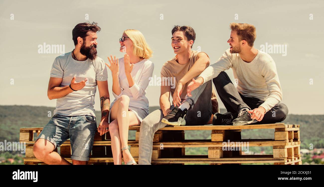 Summer rest. Spending time with friends. Summer vacation. Cheerful ...