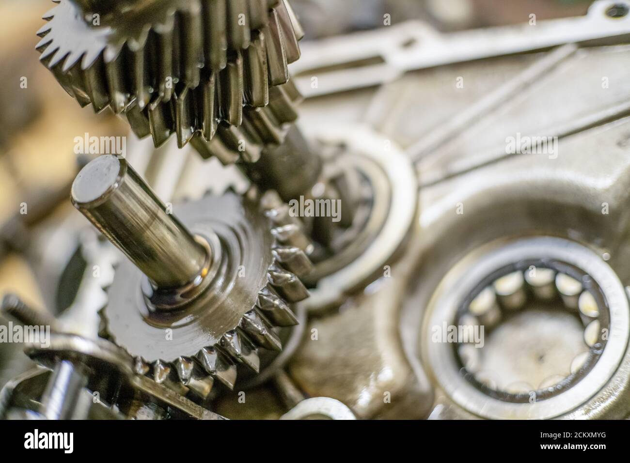 The gears from the car's gearbox close up Stock Photo - Alamy