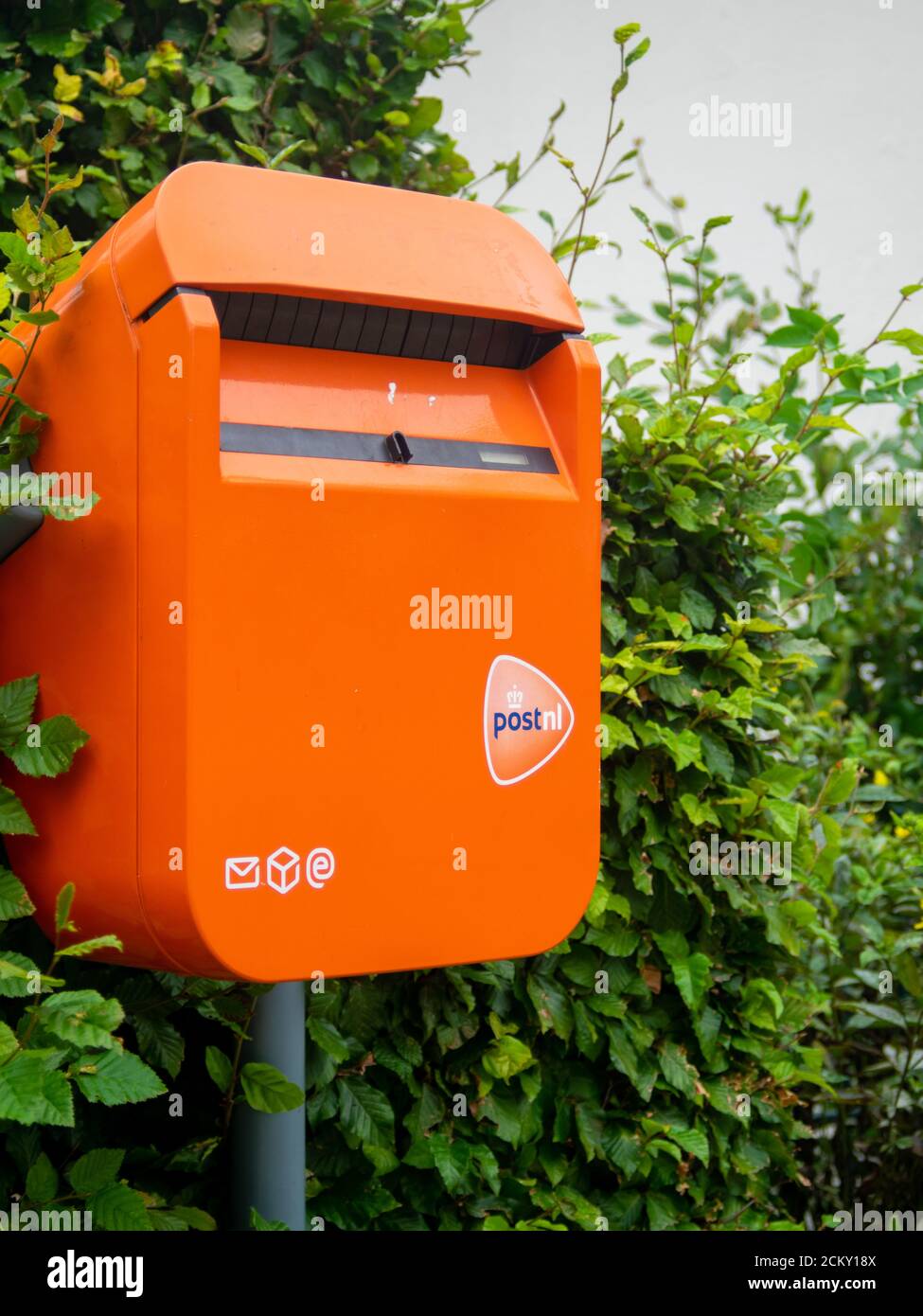 Holland post box hi-res stock photography and images - Alamy