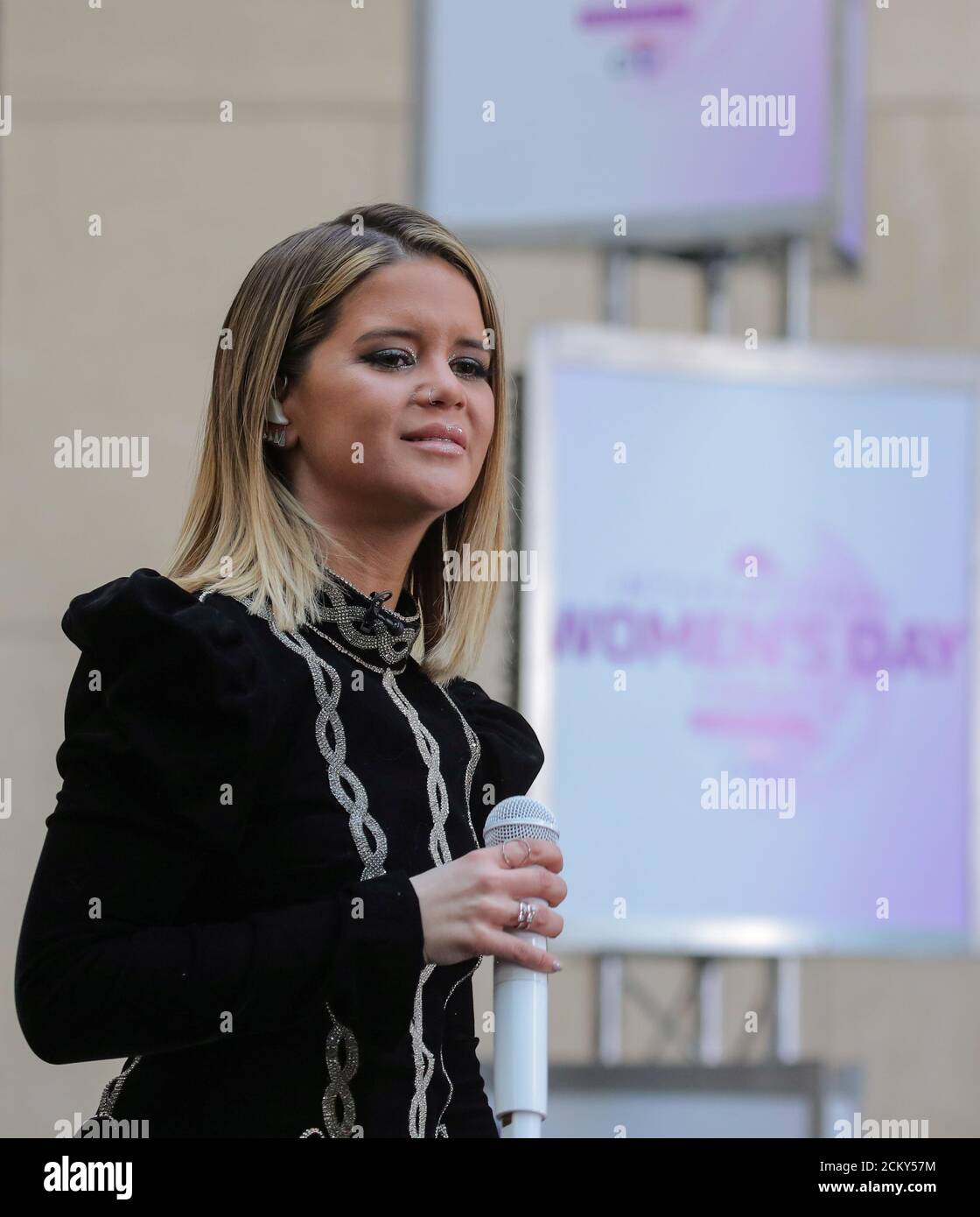 Maren morris in hi-res stock photography and images - Alamy
