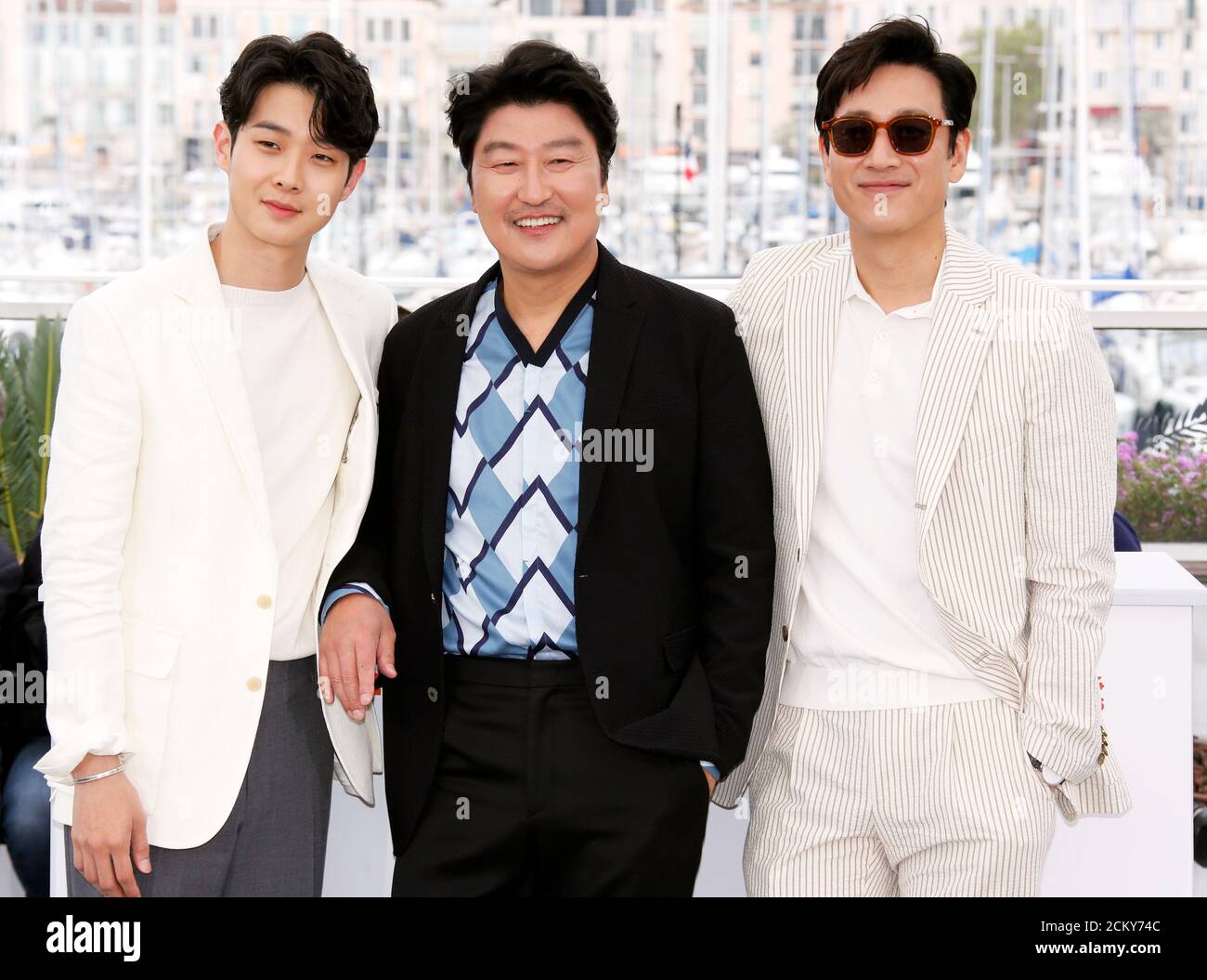 Choi woo shik parasite hi-res stock photography and images - Alamy