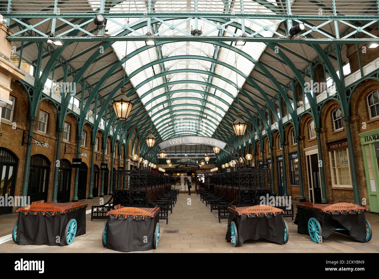 Empty Market Stalls High Resolution Stock Photography and Images - Alamy