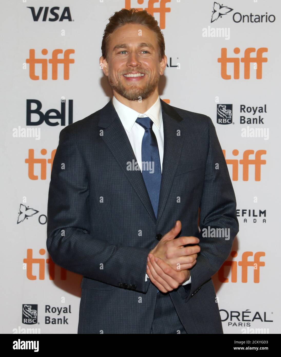 Charlie hunnam papillon hi-res stock photography and images - Alamy