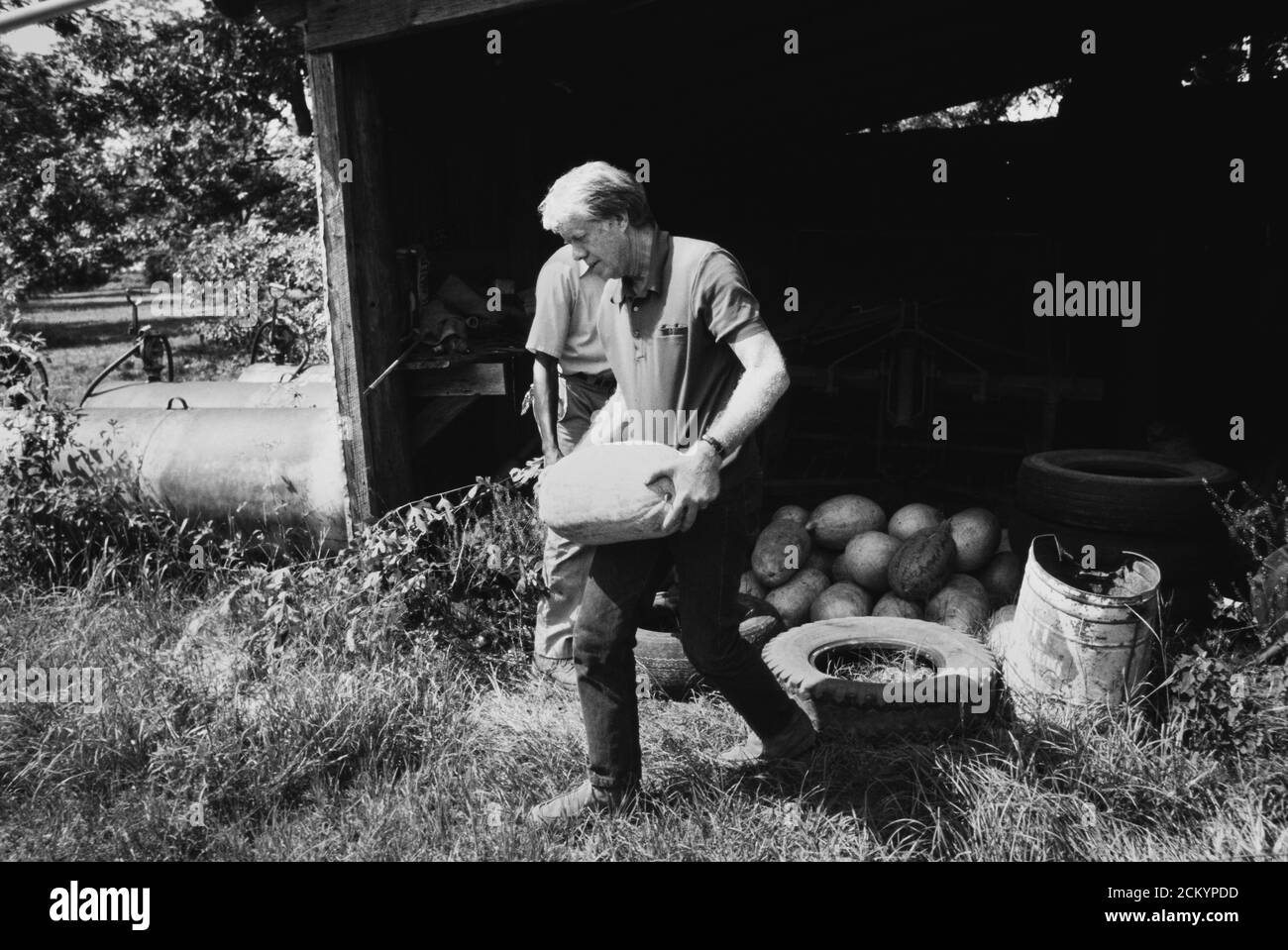 President Jimmy Carter and Carter's tenant farmer - Leonard Wright ...