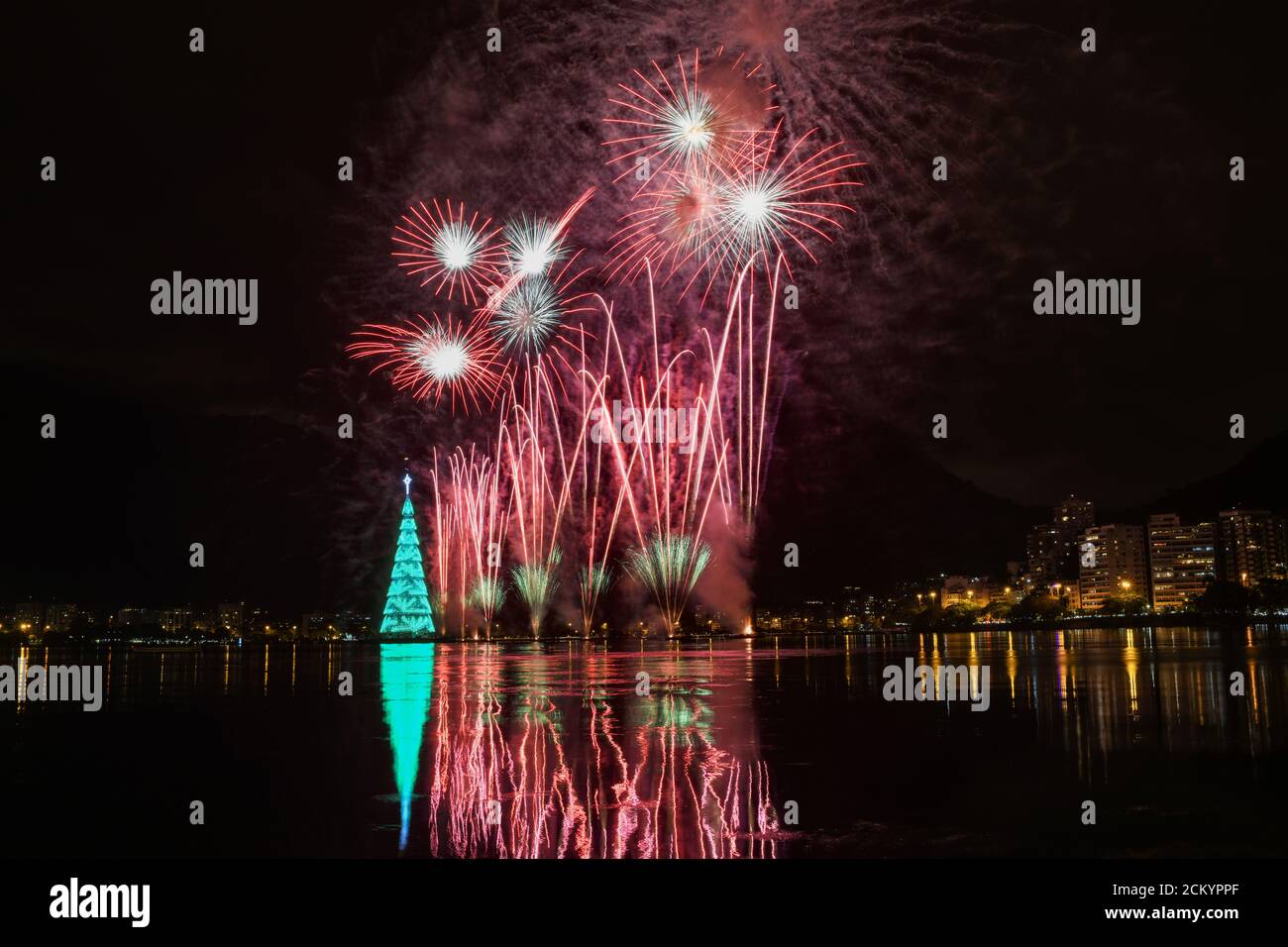 Brazil floating christmas tree hi-res stock photography and images - Alamy