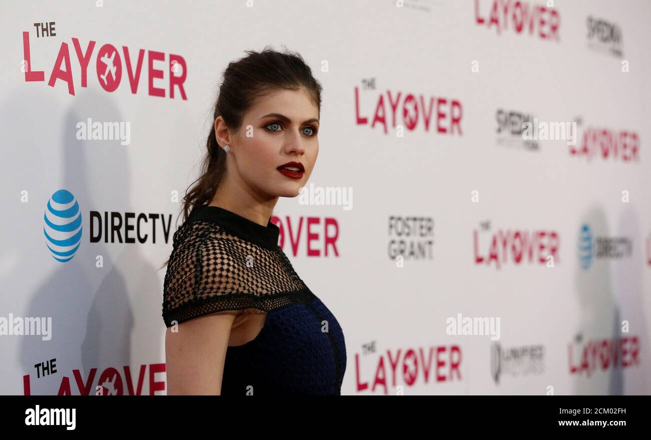 The layover alexandra daddario - Beautifulregister