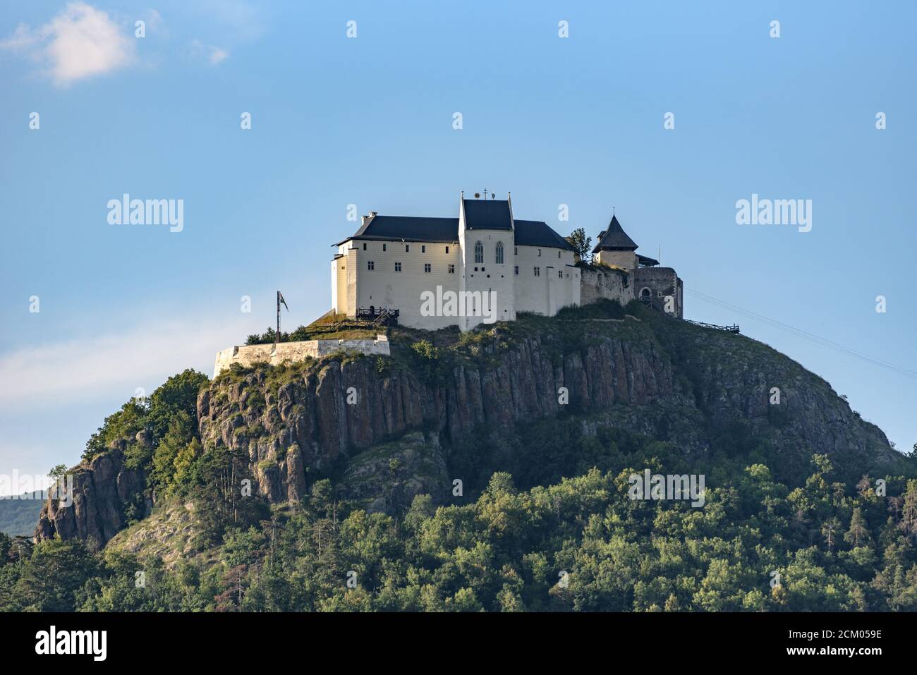 Fuzer Castle atop a volcanic hill in Northern Hungary Stock Photo - Alamy