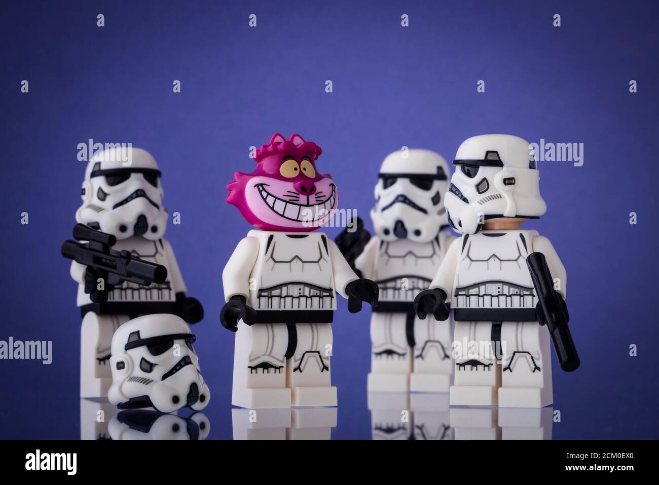 Stormtrooper lego bricks hi-res stock photography and images - Alamy