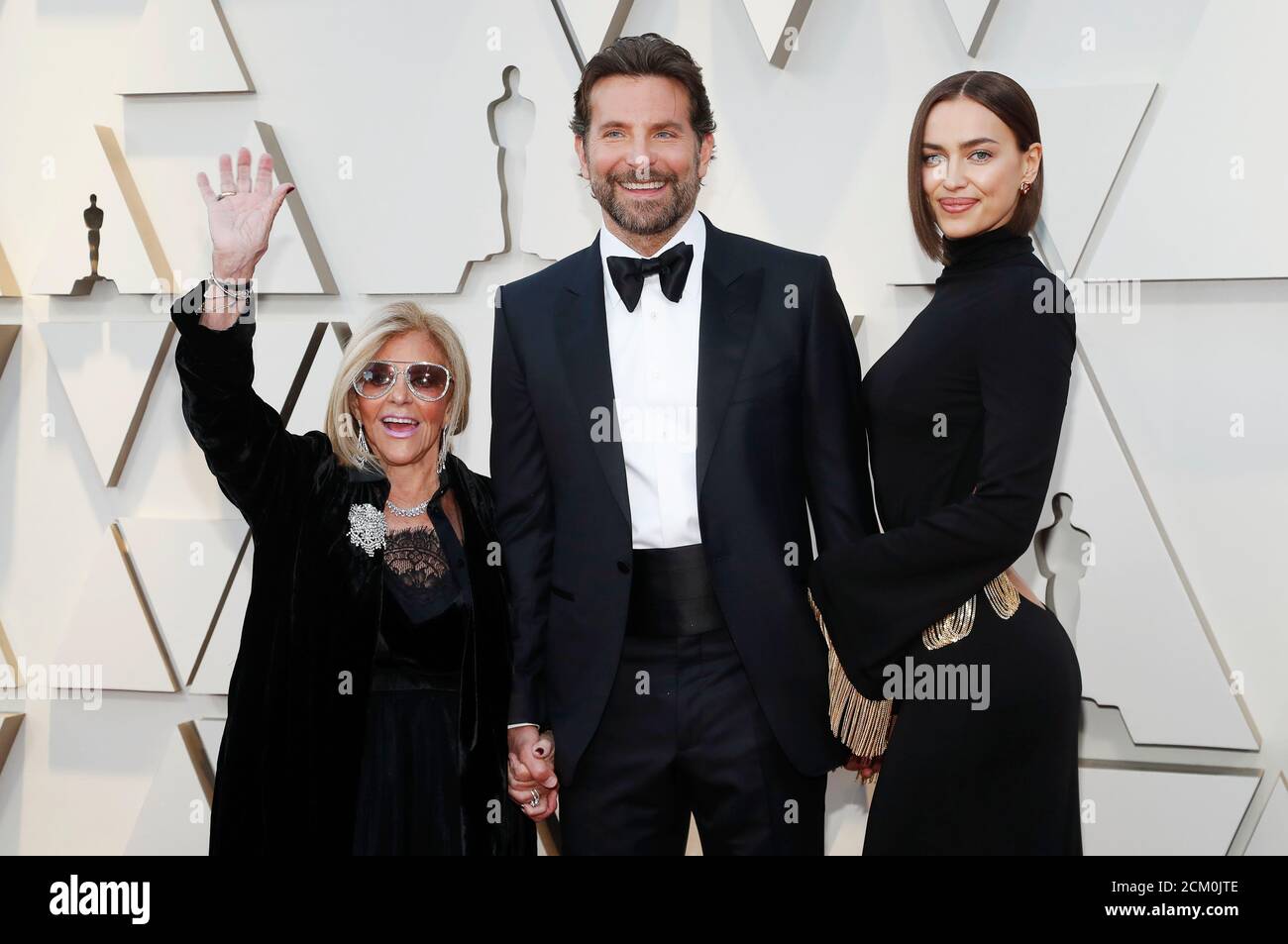 Bradley cooper and gloria campano hi-res stock photography and images ...