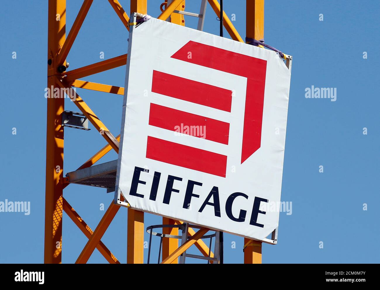 Eiffage logo hi-res stock photography and images - Alamy
