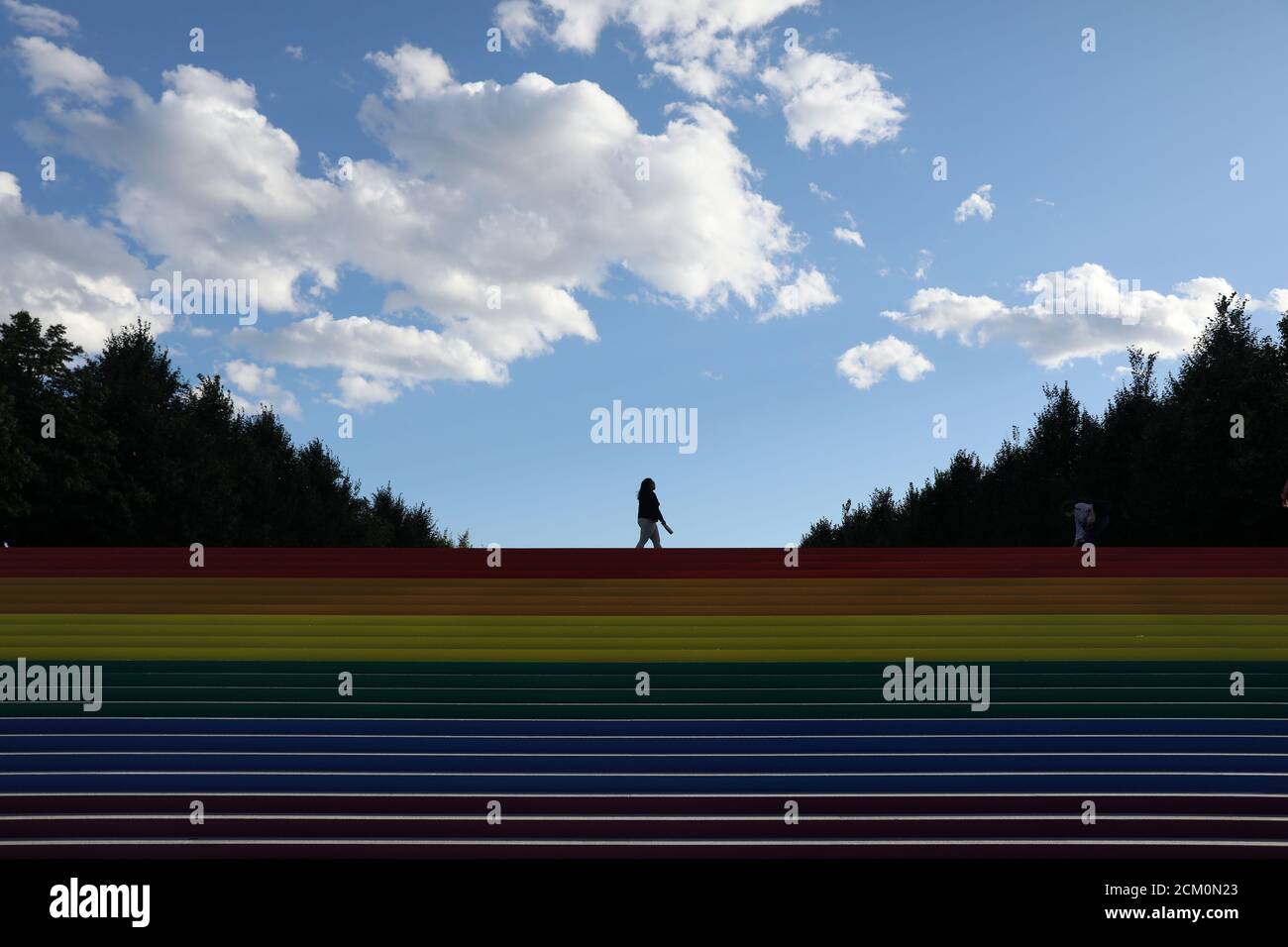 Giant pride flag hi-res stock photography and images - Alamy