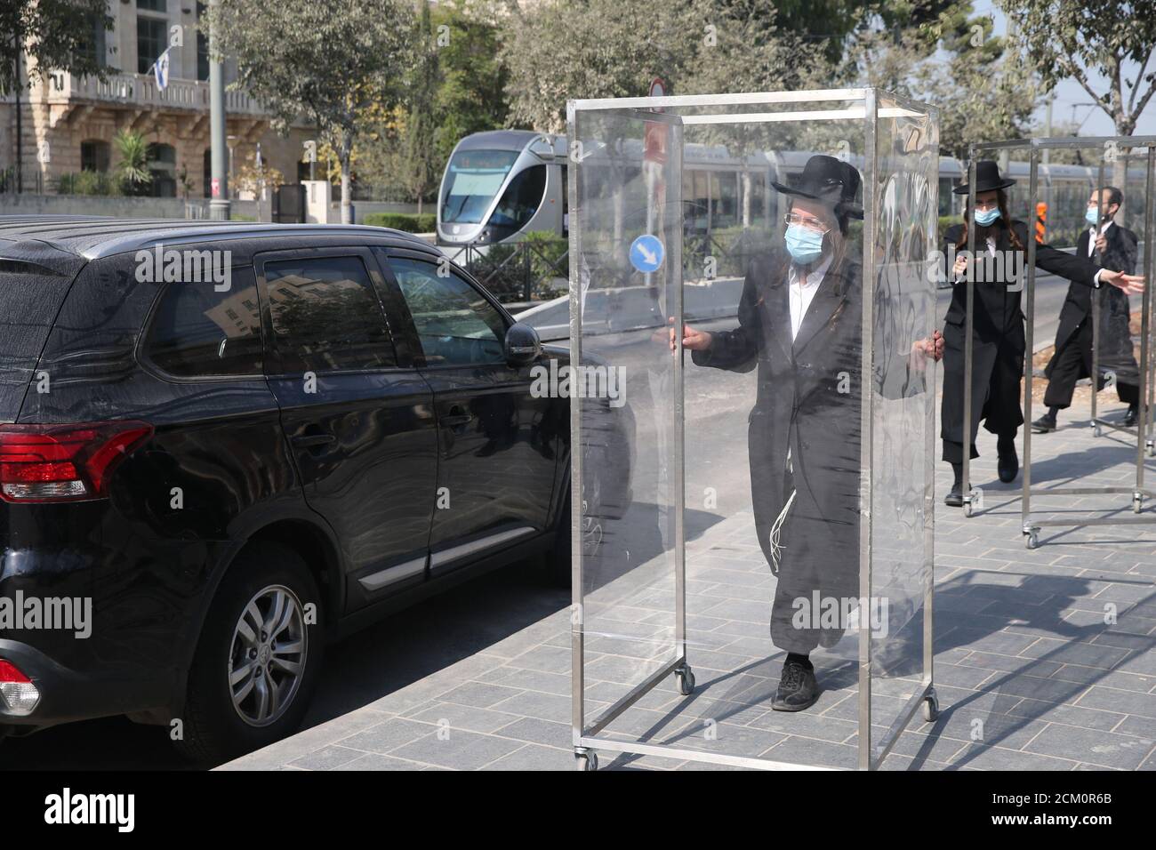 Ultra 16 hi-res stock photography and images - Alamy