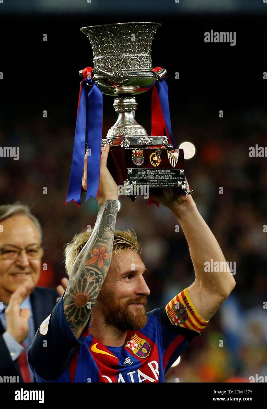 Spanish supercup trophy hi-res stock photography and images - Alamy