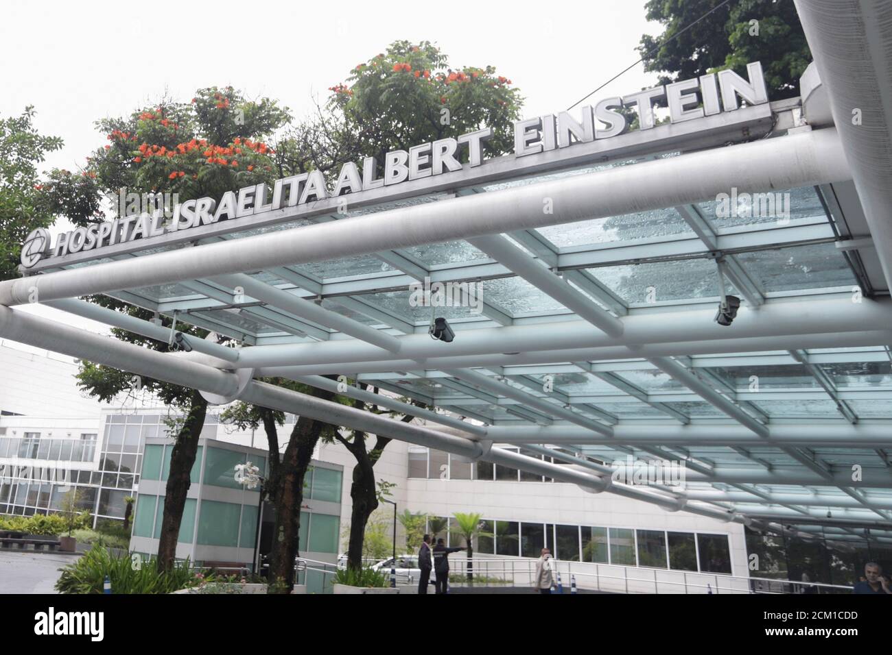 Hospital facade latin america hi-res stock photography and images - Alamy
